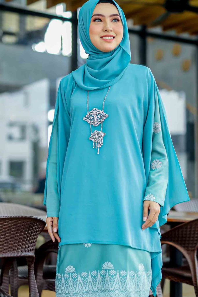 Cape Permaisuri Light Grey - Habibi